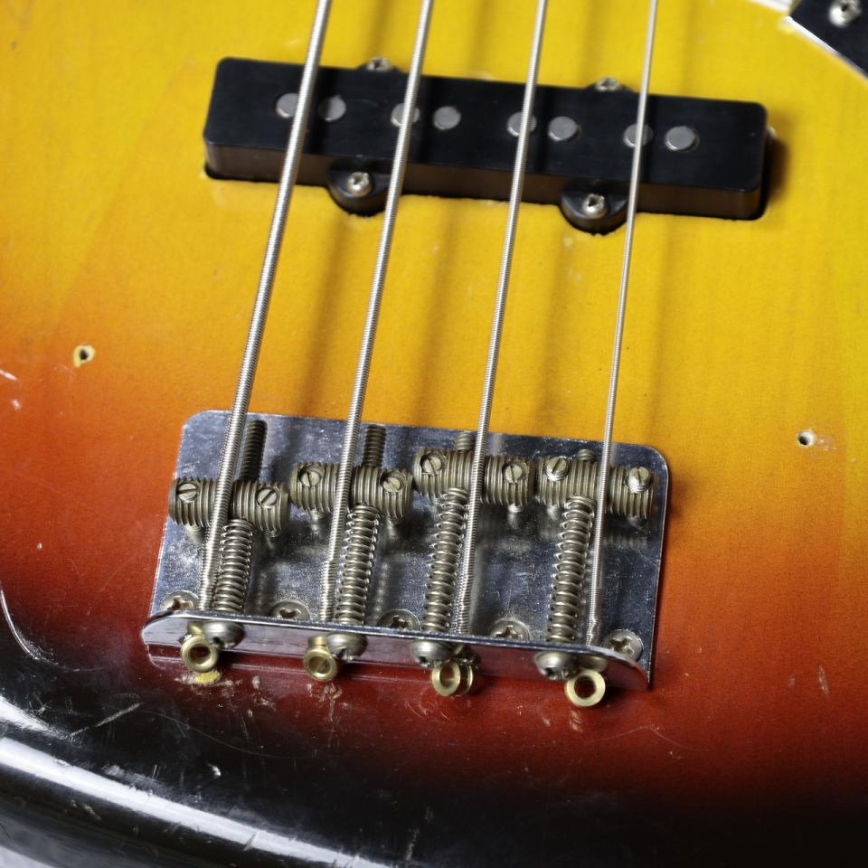 Fender 1965 Jazz Bass - Sunburst - 【3.94kg】 1965年 ビンテージ 1371761 Fender(フェンダー)【楽器検索｜Jギター】