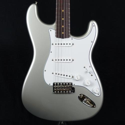 Fender Custom Shop 1960 Stratocaster NOS Inca Silver 新品 1397701 Fender ...