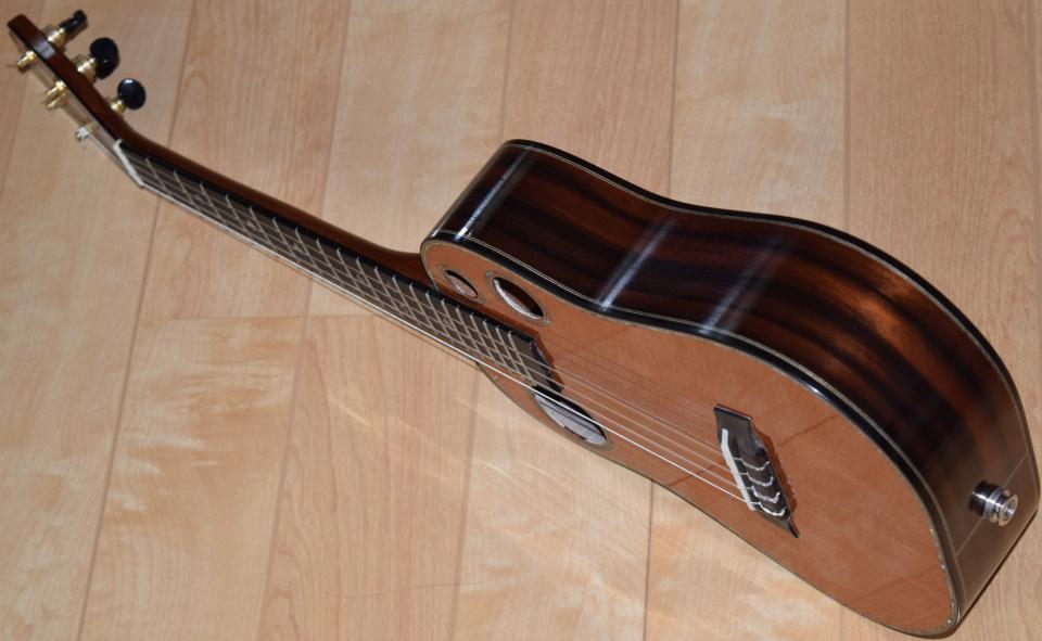 I'iwi Premium Custom 2010年代 中古 827473 I'iwi(イイヴィ)【楽器検索｜Jギター】