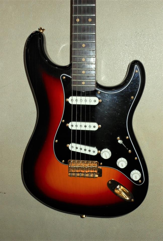 Vanzandt STV-R2 2007年頃 中古 1176934 Vanzandt(ヴァンザント)【楽器検索｜Jギター】