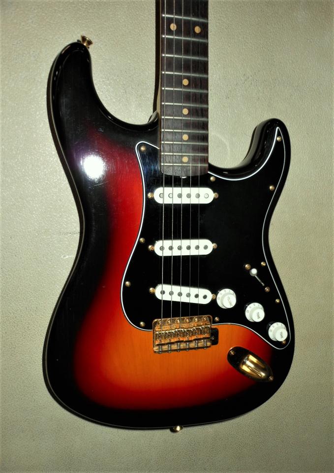 Vanzandt STV-R2 2007年頃 中古 1176934 Vanzandt(ヴァンザント)【楽器検索｜Jギター】